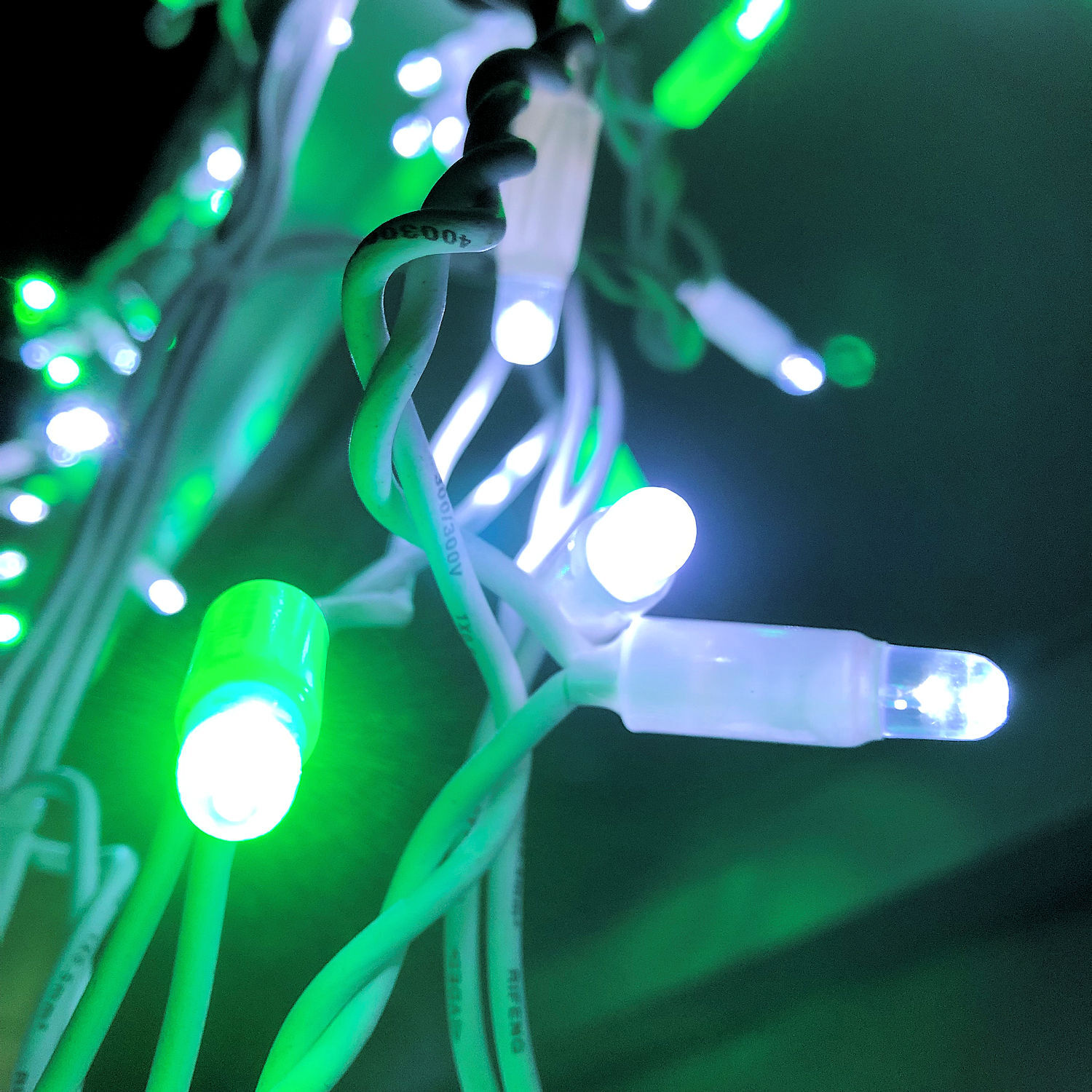 LED Icicle Lights Green & White 4.8m Extendable | Christmas Complete