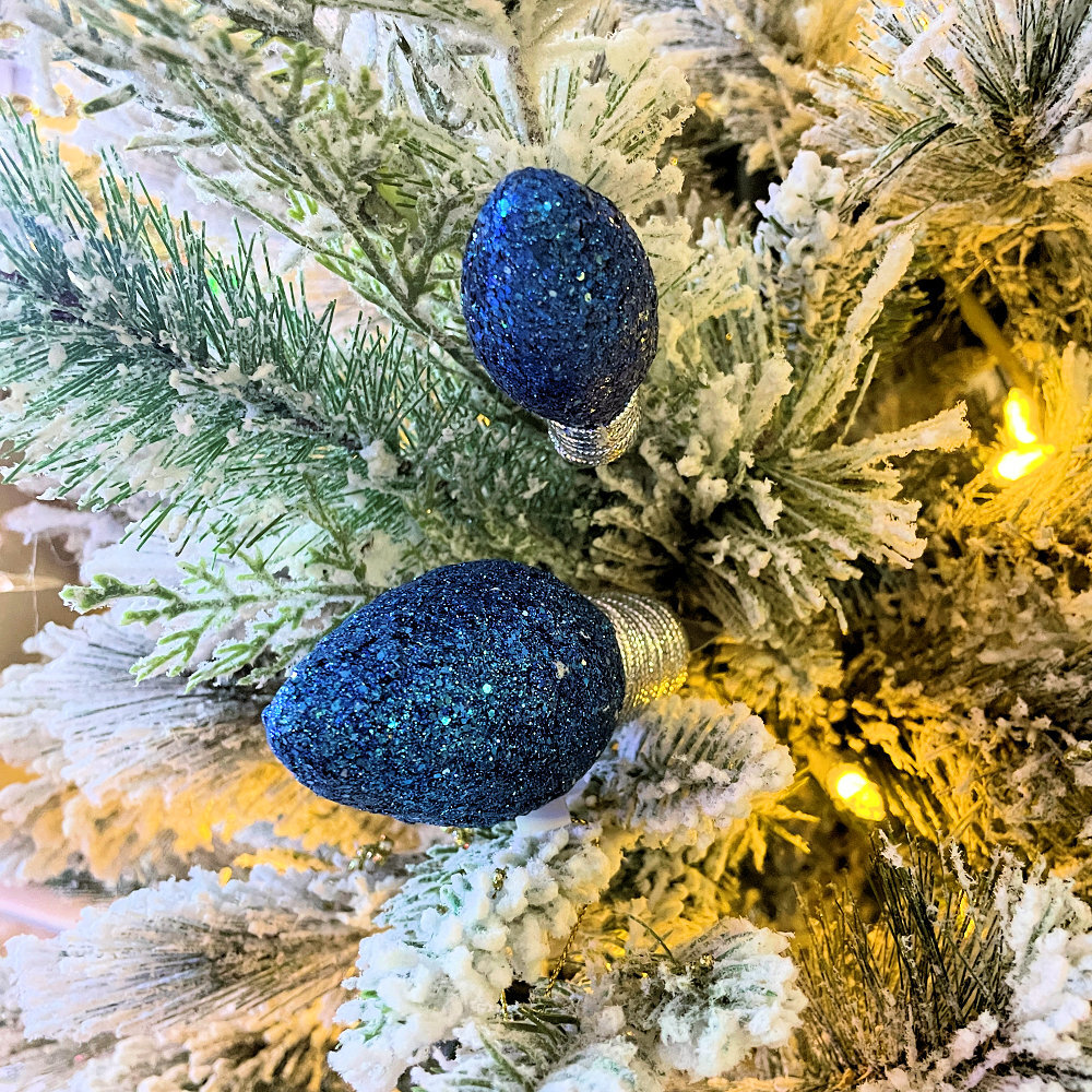Lightbulb & Snowy Pine Spray Blue 46cm | Christmas Complete