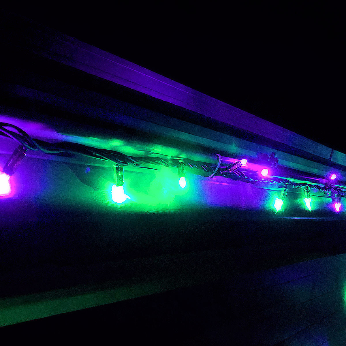 String Lights GREEN/PURPLE 10m | Christmas Complete