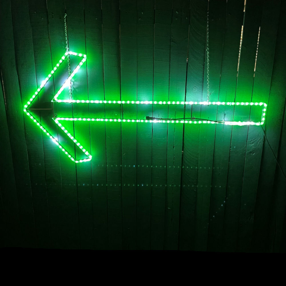 NEW RGB Arrow Motif 150cm | Christmas Complete