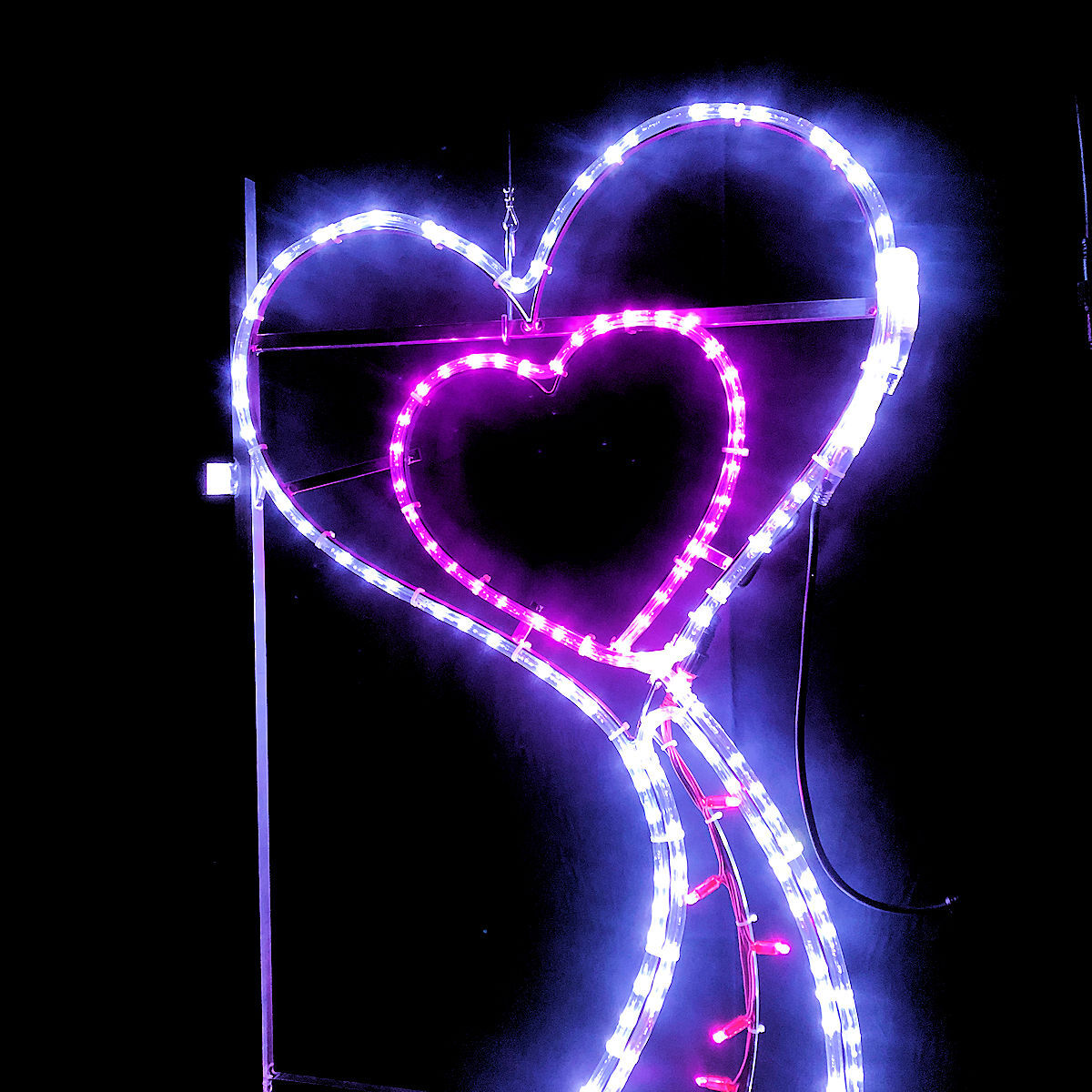Pink Heart Lamp Pole Rope Light Motif | Christmas Complete