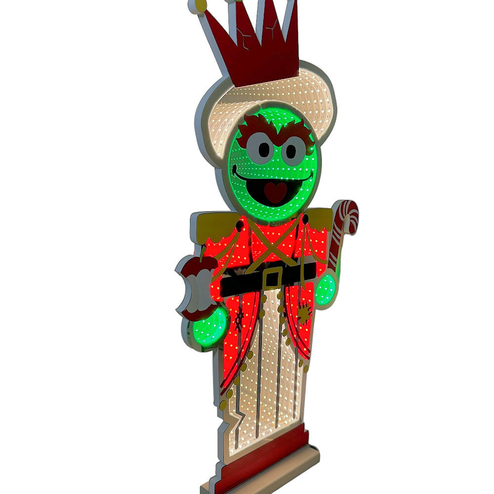 Infinity Oscar Nutcracker 72cm | Christmas Complete