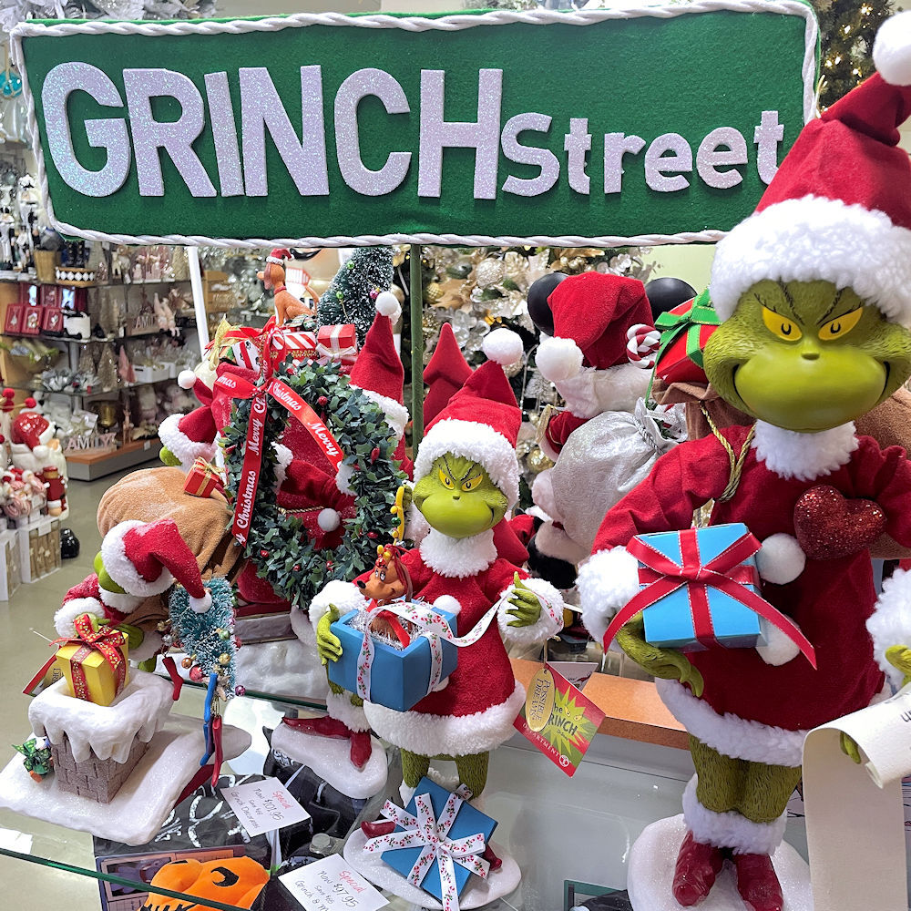 Grinch Street Sign | Christmas Complete