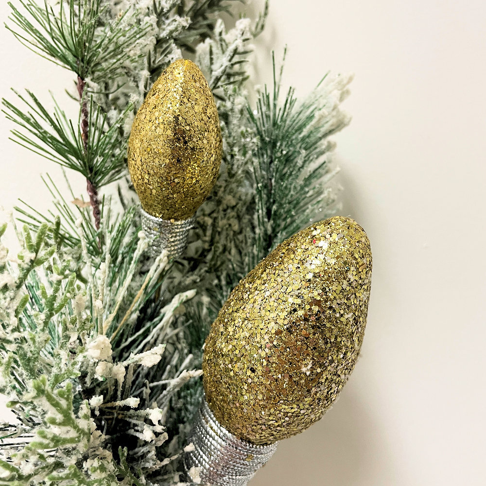 Lightbulb & Snowy Pine Spray Gold 46cm | Christmas Complete