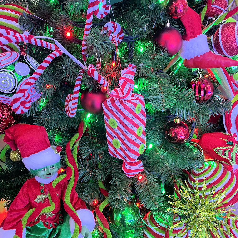 Taffy Candy - Stripe 23cm | Christmas Complete