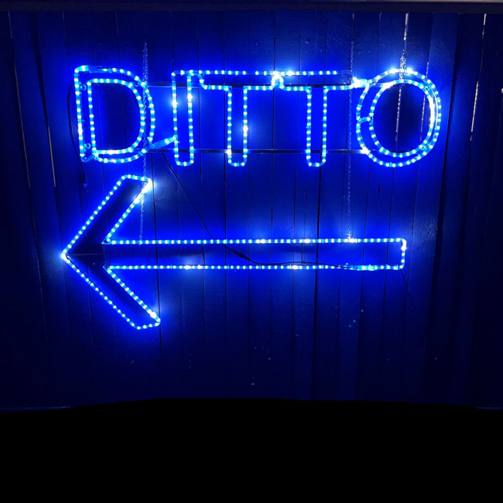 NEW RGB Arrow Motif 150cm | Christmas Complete